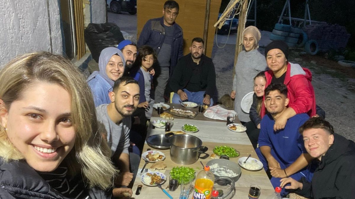 Fenerbahçeli Melih Bostan'ın mütevazı iftar sofrası
