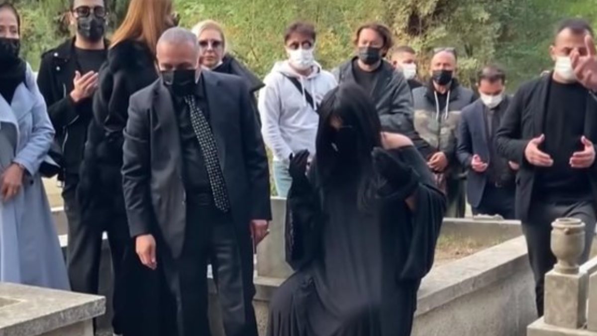 Bülent Ersoy'un dostu Fevzi Siverek mezarlık muhabbetini anlattı