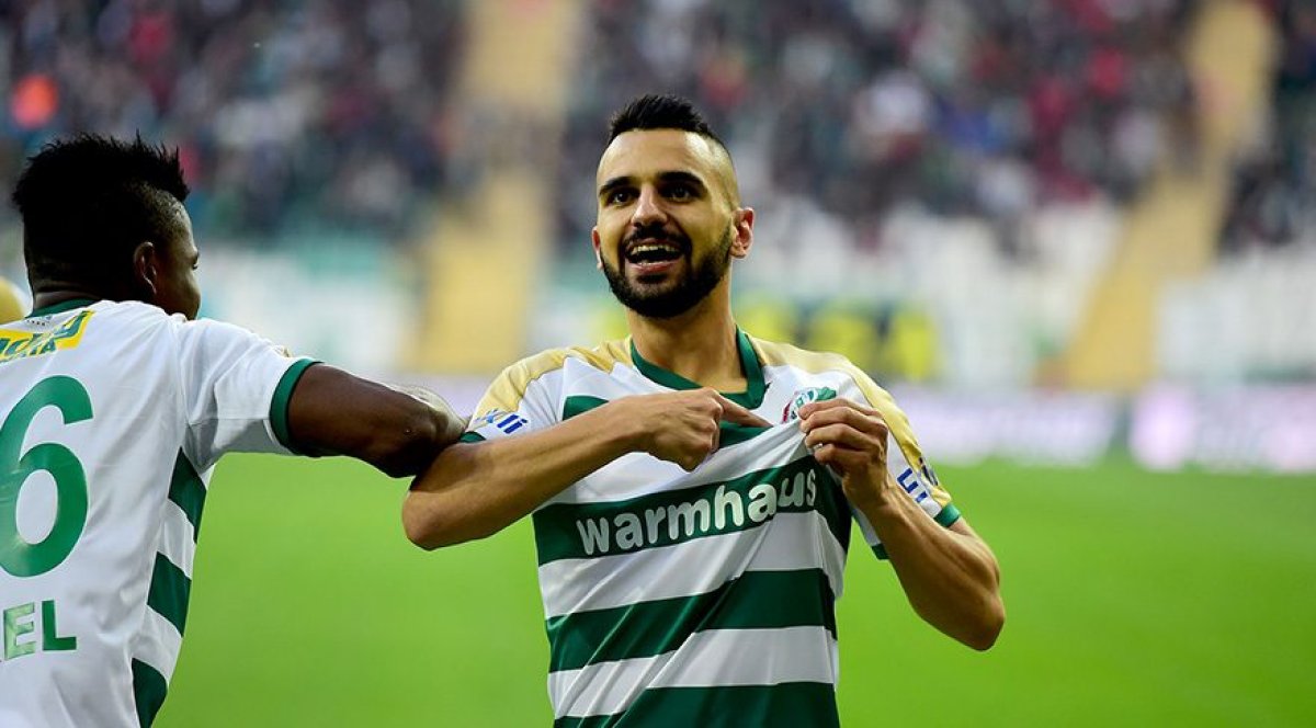 Aziz Behich'in yeni adresi İskoçya