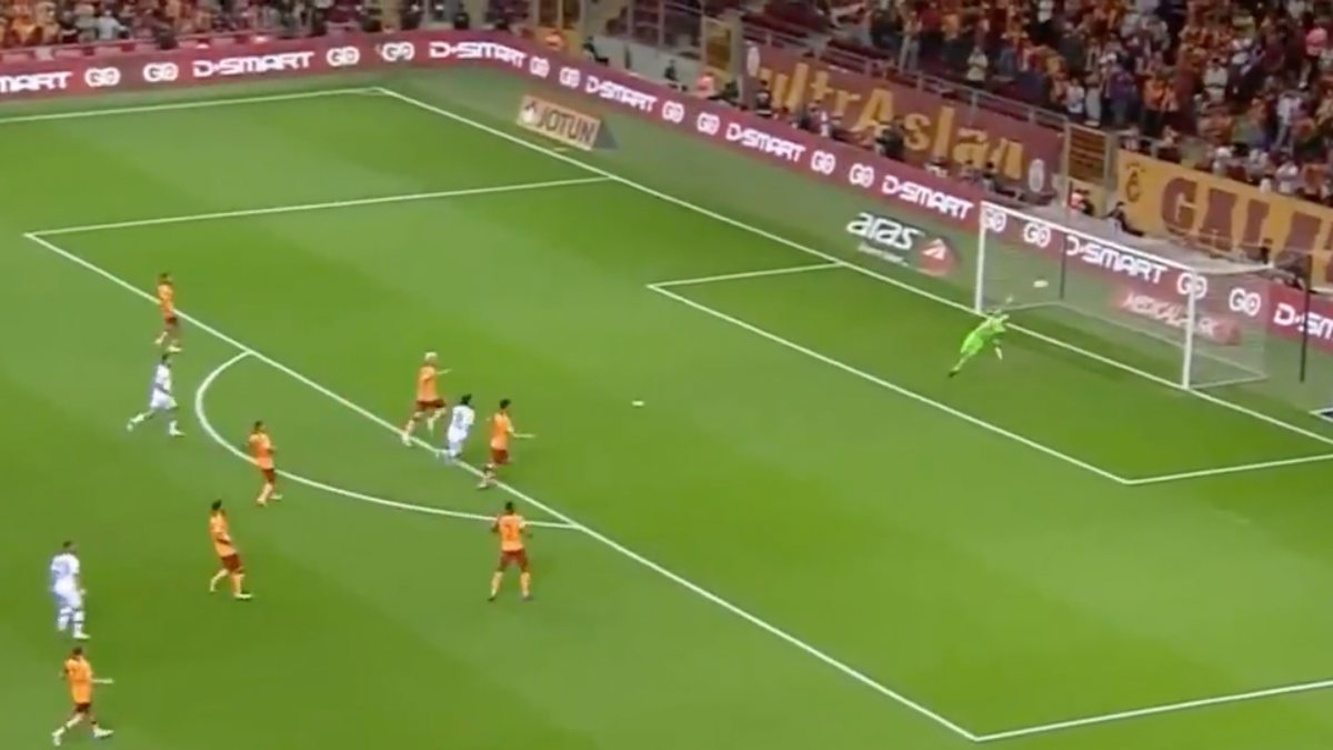 Endri Çekiçi'den şık gol