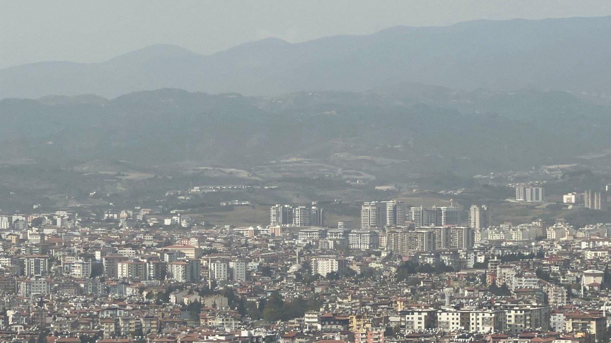 Hatay'da toz bulutu hayatı olumsuz etkiliyor