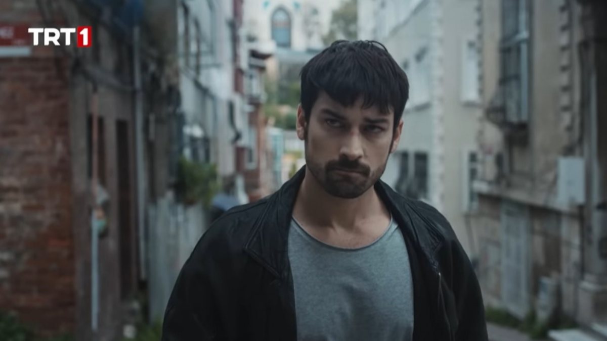 Yürek Çıkmazı dizisinin Halil’i Alp Navruz kimdir, sevgilisi kim? Alp ...