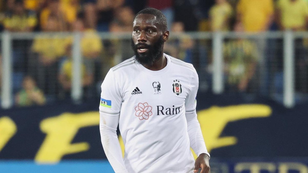 Olympiakos, Arthur Masuaku'nun peşinde