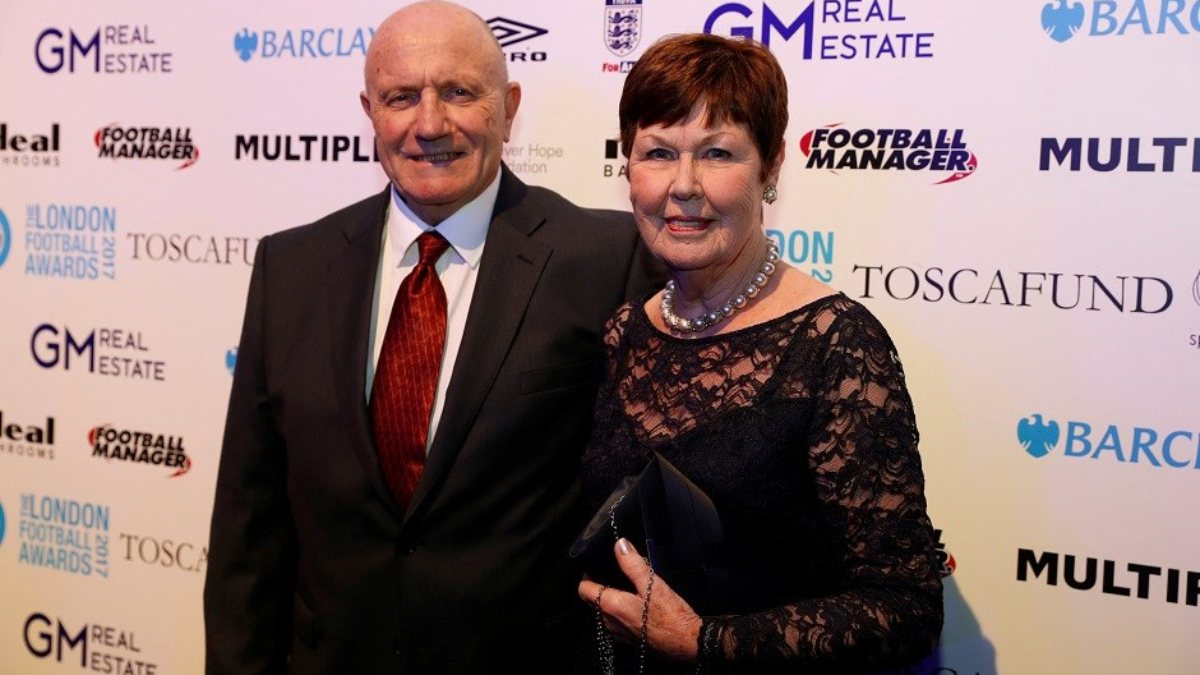 İngiliz efsane hayatını kaybetti