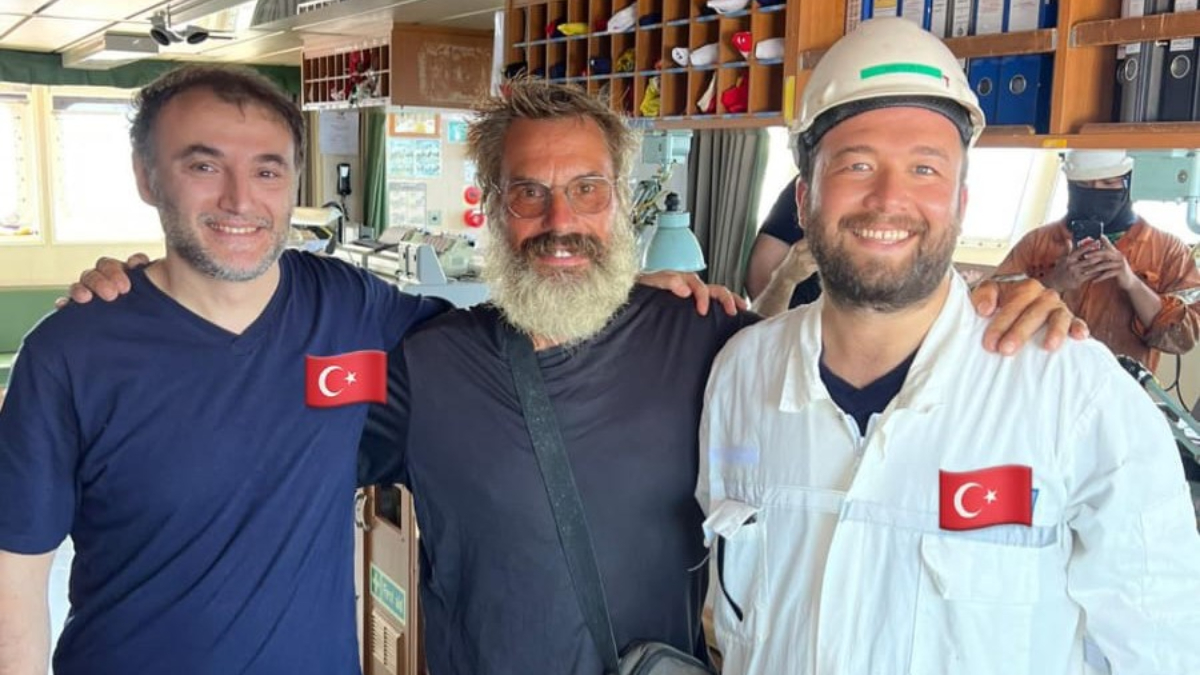 137 gün denizde kalan Fransız maceracı kurtarıldı: Türk kaptan, yaşananları anlattı