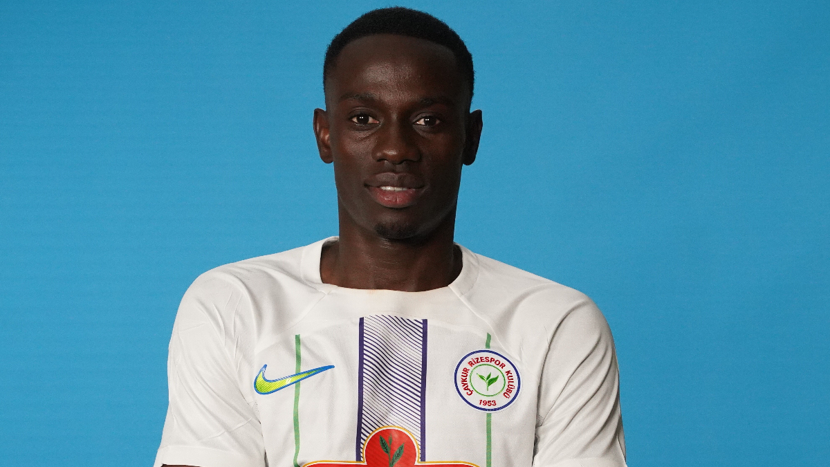 Rizespor, Oumar Diouf’u kadrosuna kattı