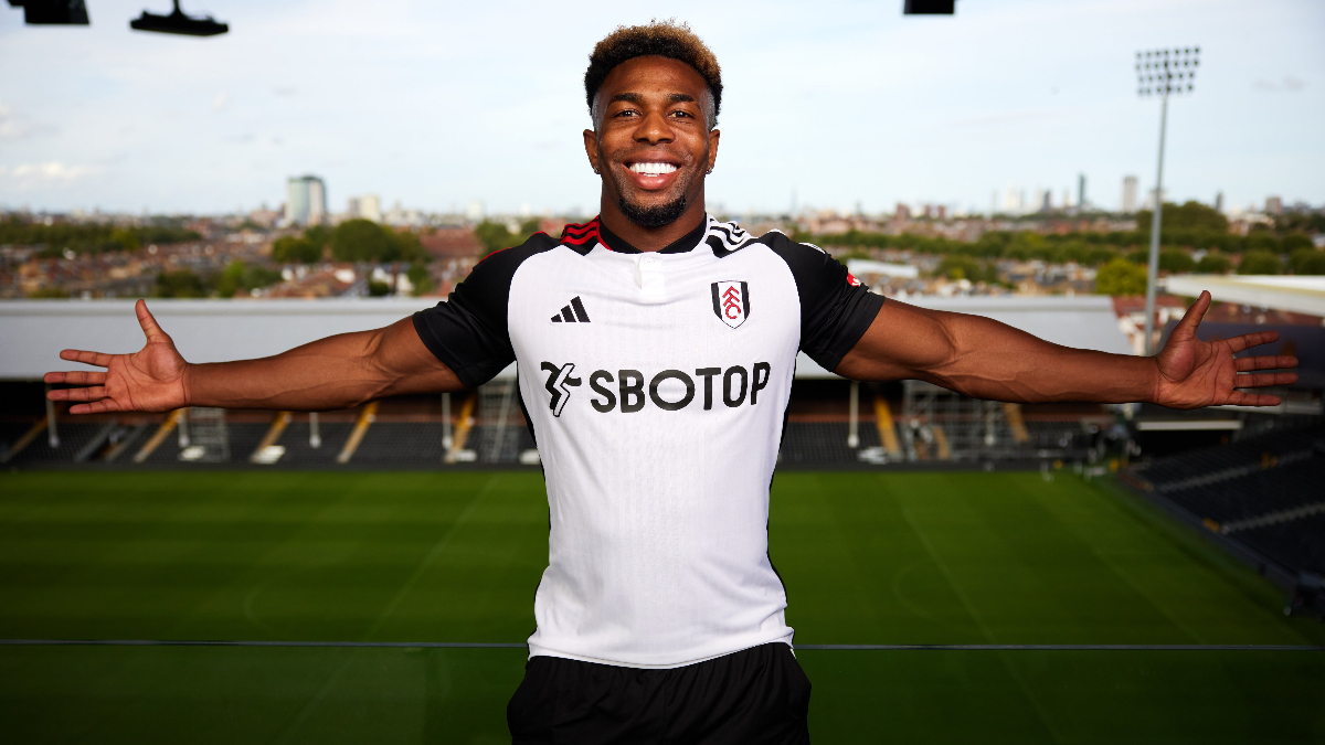 Adama Traore, Fulham'a imza attı