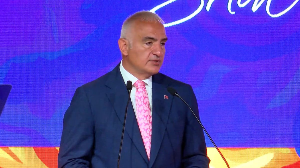 Mehmet Nuri Ersoy: Dünya turizm sıralamasında ilk 5’in içinde yer ...