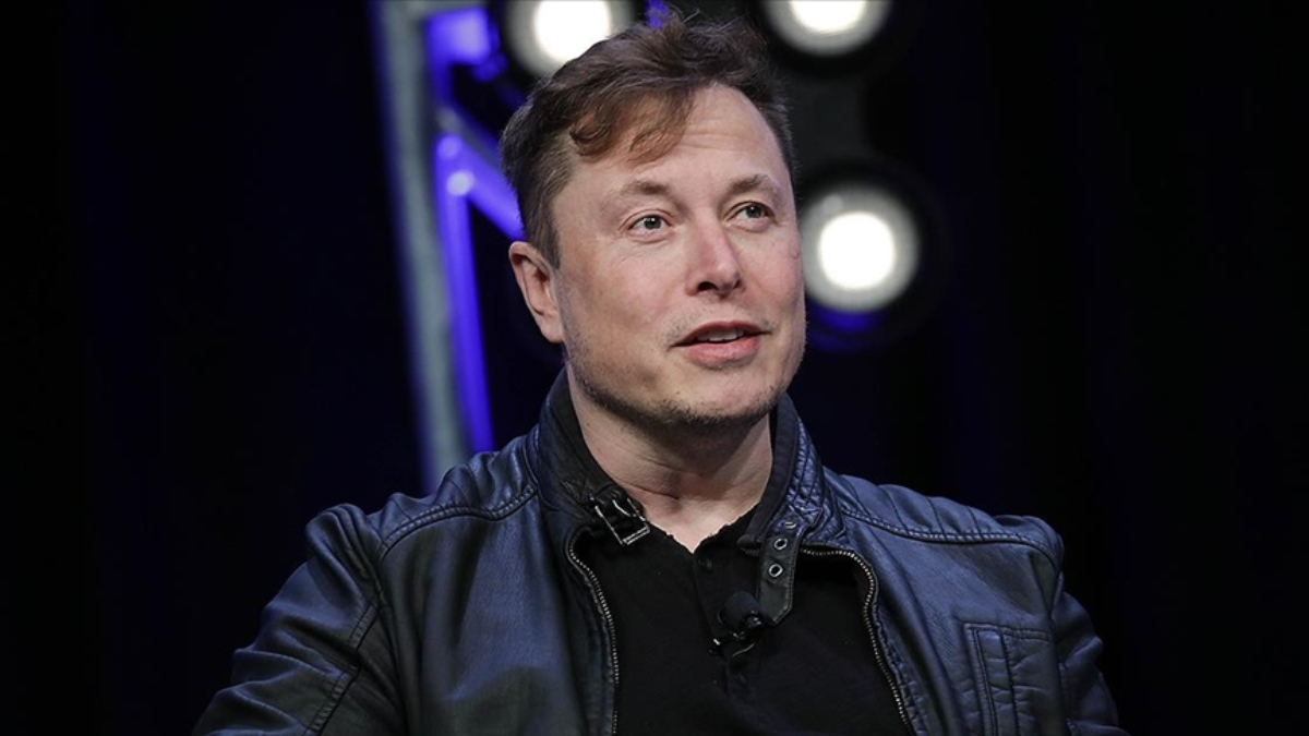 Elon Musk'tan Radio Free Europe ile Voice of America'ya yönelik çağrı