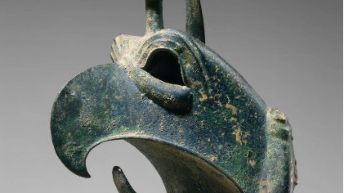 Metropolitan Sanat Müzesi, bronz bir grifon başını Yunanistan'a veriyor