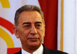 Polat umut saçtı
