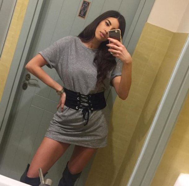 Burak Hakkı yabancı aşkı Hara Pappa’yla sözlendi