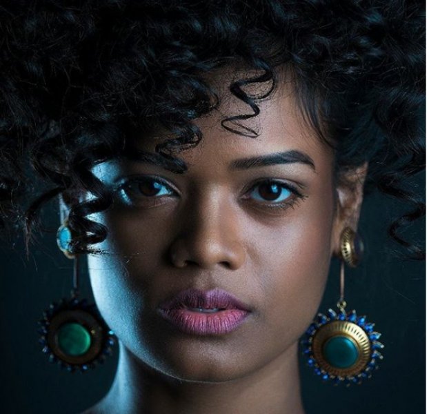 Hint model Renee Kujur'un Rihanna'ya olan benzerliği