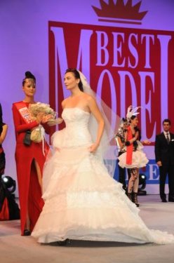 Best Model Of Turkey 2010