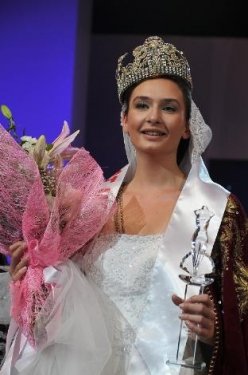 Best Model Of Turkey 2010