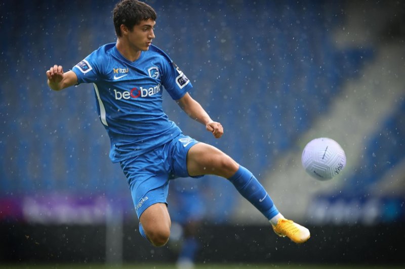 Dünyanın gelecek vadeden en iyi 60 futbolcusu