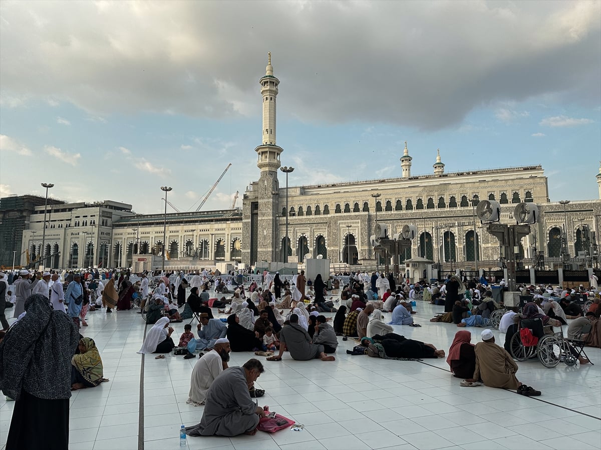 Dünyanın en değerli yapılarından: Kutsal mescid, Mescid-i Haram