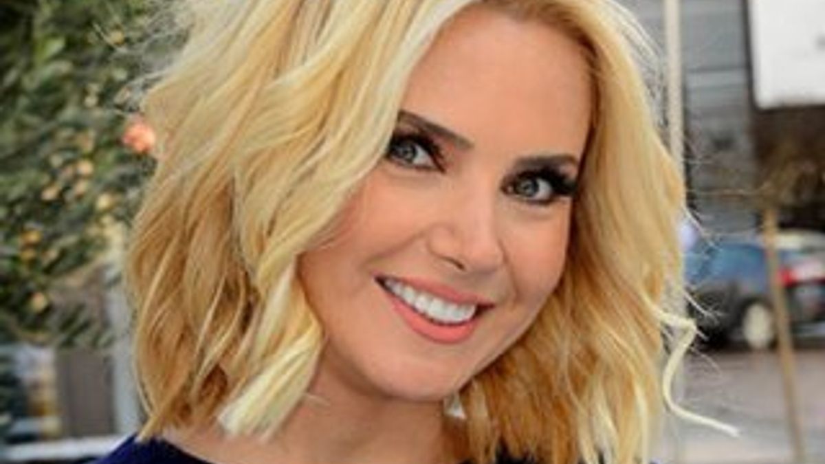 Ece Erken bebeği Eymen'in fotoğrafını paylaştı