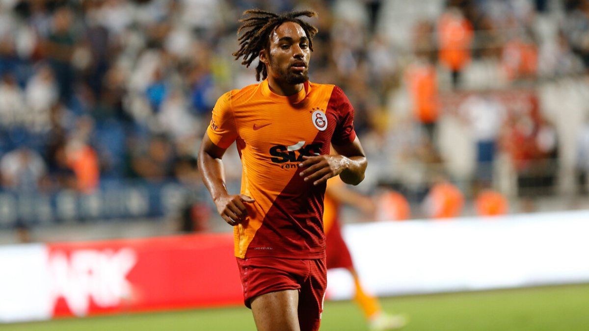 Sacha Boey'dan yeni sözleşme ve Fenerbahçe açıklaması