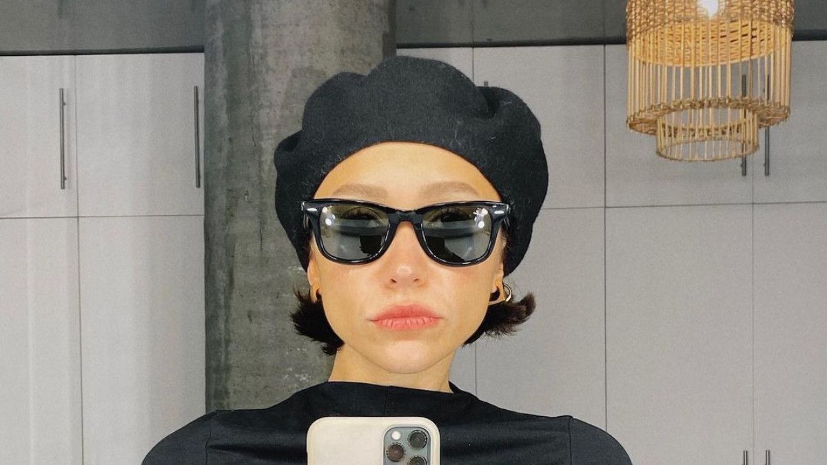 Zeynep Bastık'ın transparan tarzı