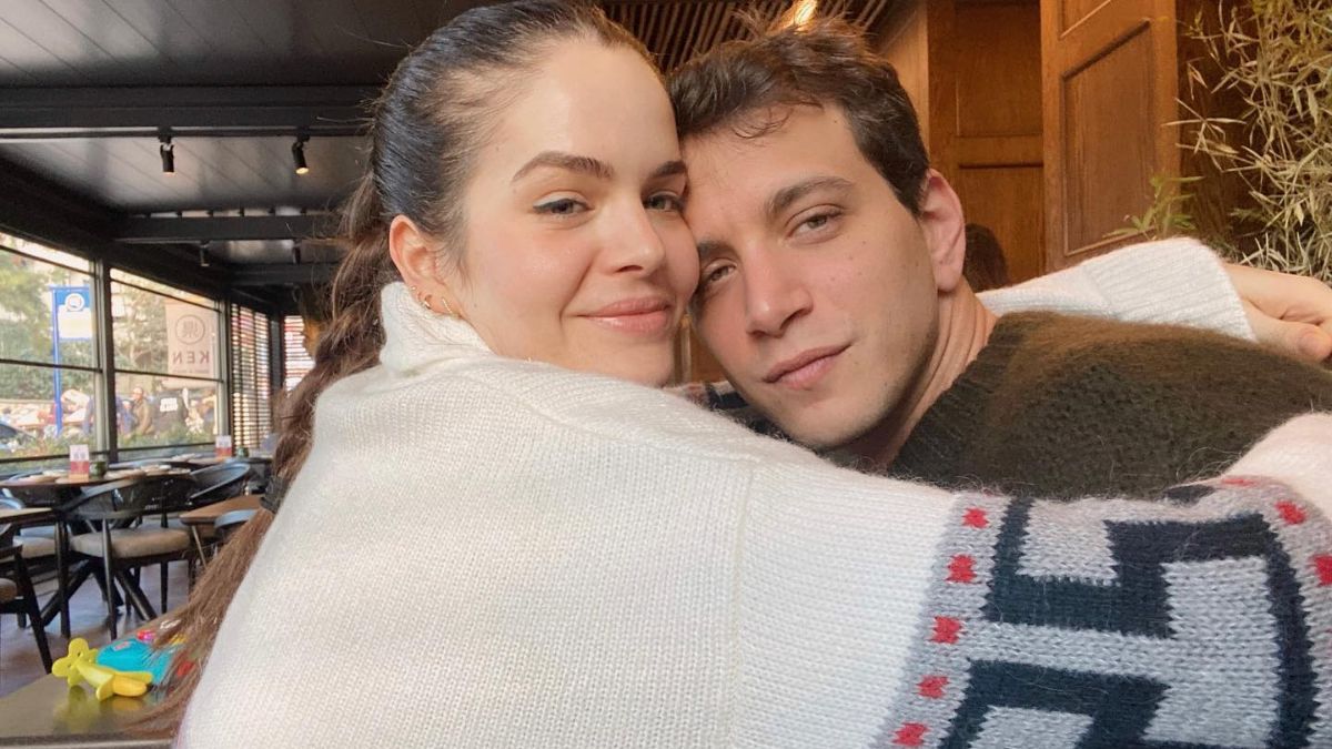 Selahattin Paşalı'dan eşine romantik doğum günü kutlaması! Lara Paşalı ...