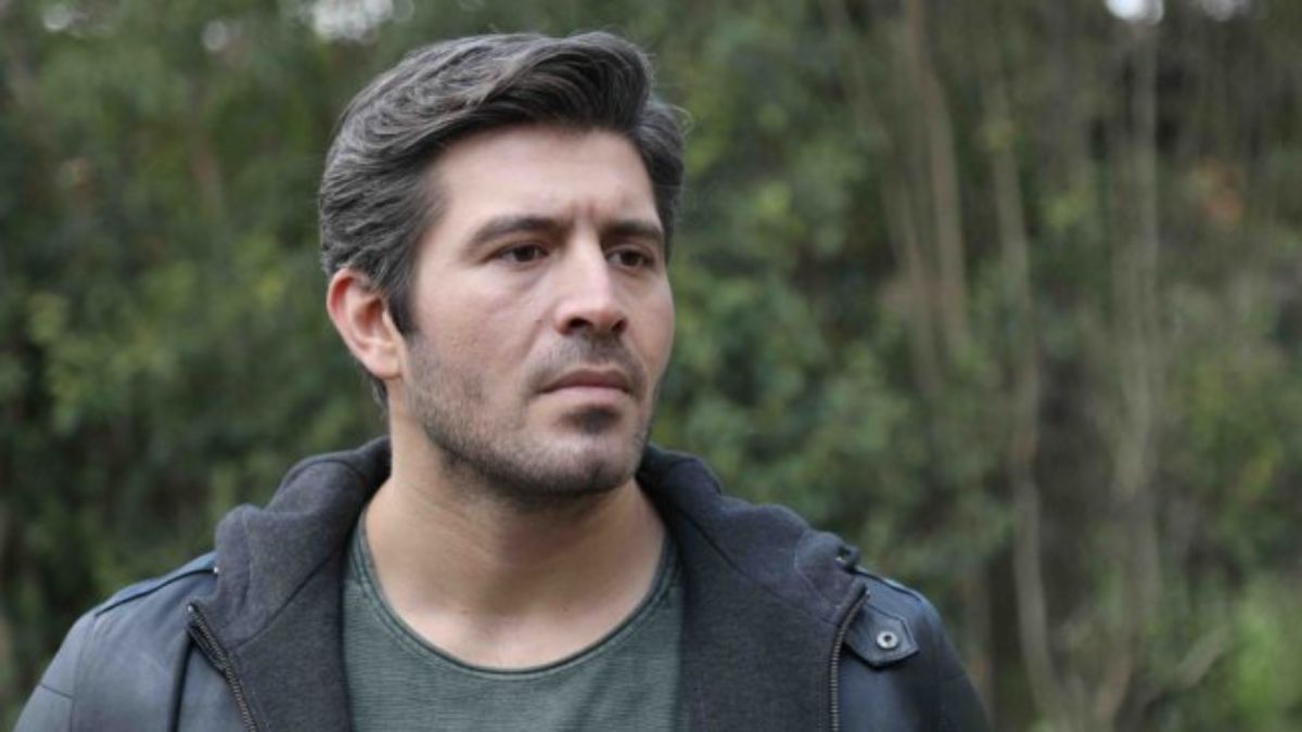 Camdaki Kız'ın Hayri'si eşiyle görenleri büyüledi! Güzelliği olay oldu ...