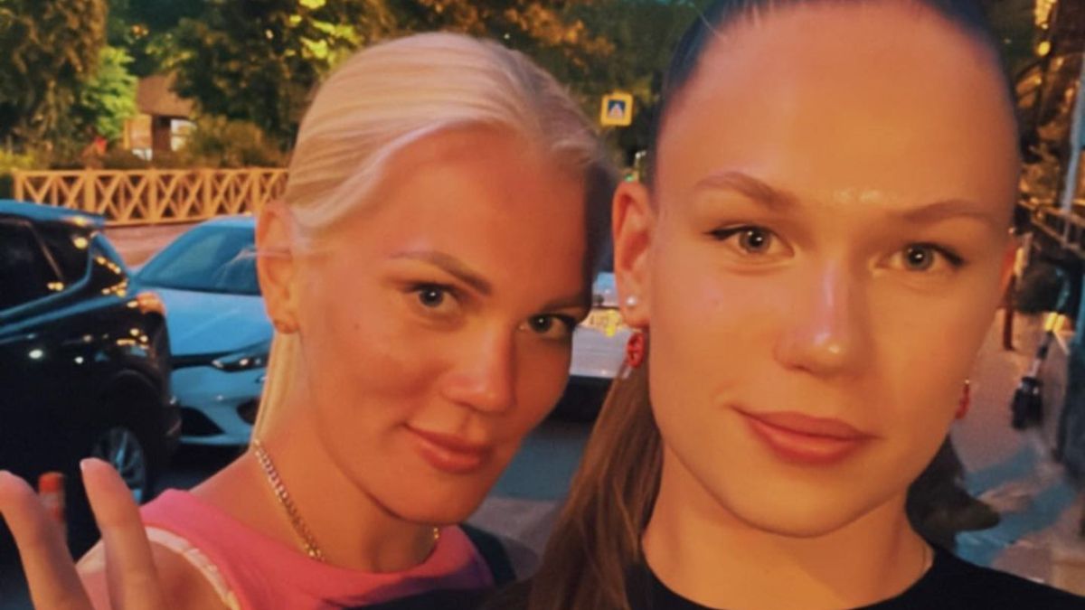 Fenerbahçeli Rus voleybolcu Arina Fedorovtseva'nın annesini gören ...