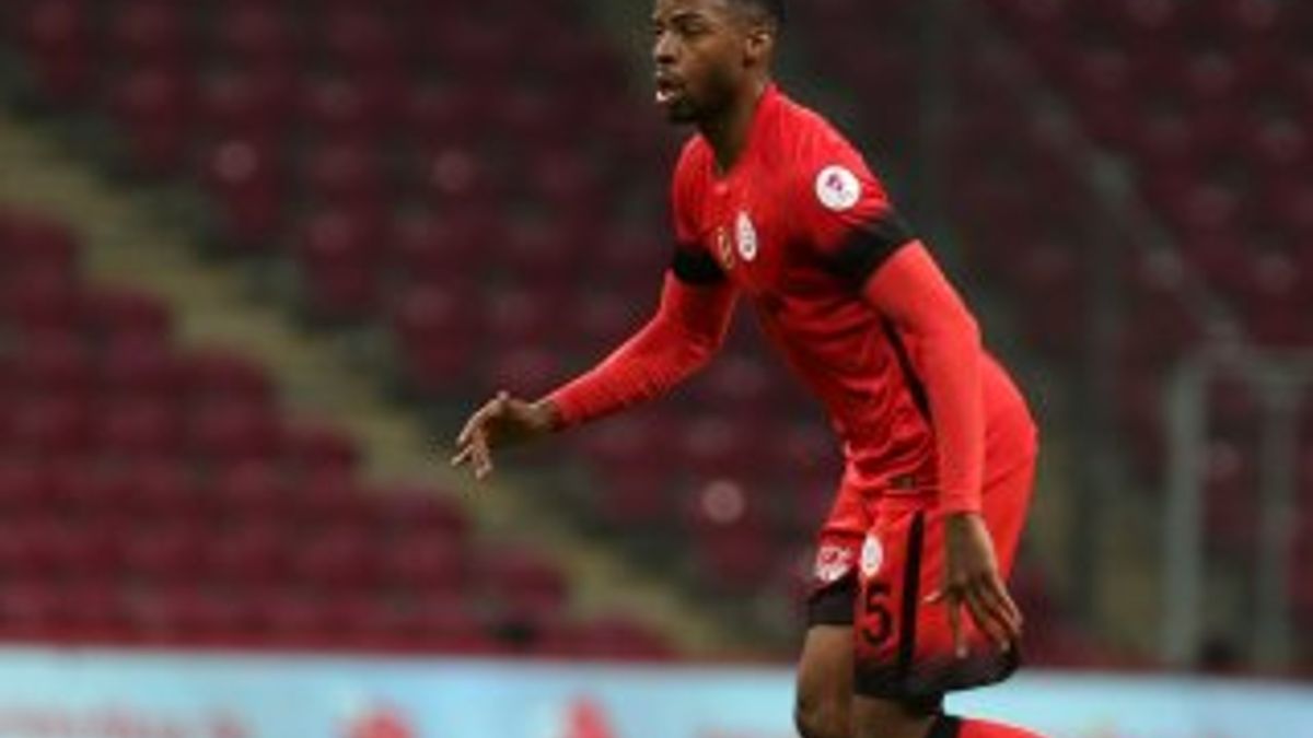 Ryan Donk takımdan ayrılmak istemiyor - En Son Haber