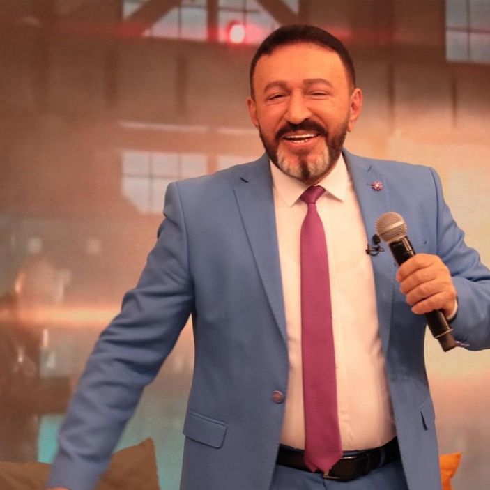 Mustafa Topaloğlu: Uzaylı olmak kötü bir şey değil