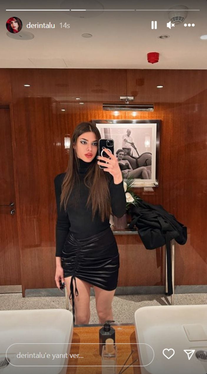 Defne Samyeli'nin 19 yaşındaki kızı Derin Talu süper minisiyle mest etti: 'Anasına bak kızını al ...